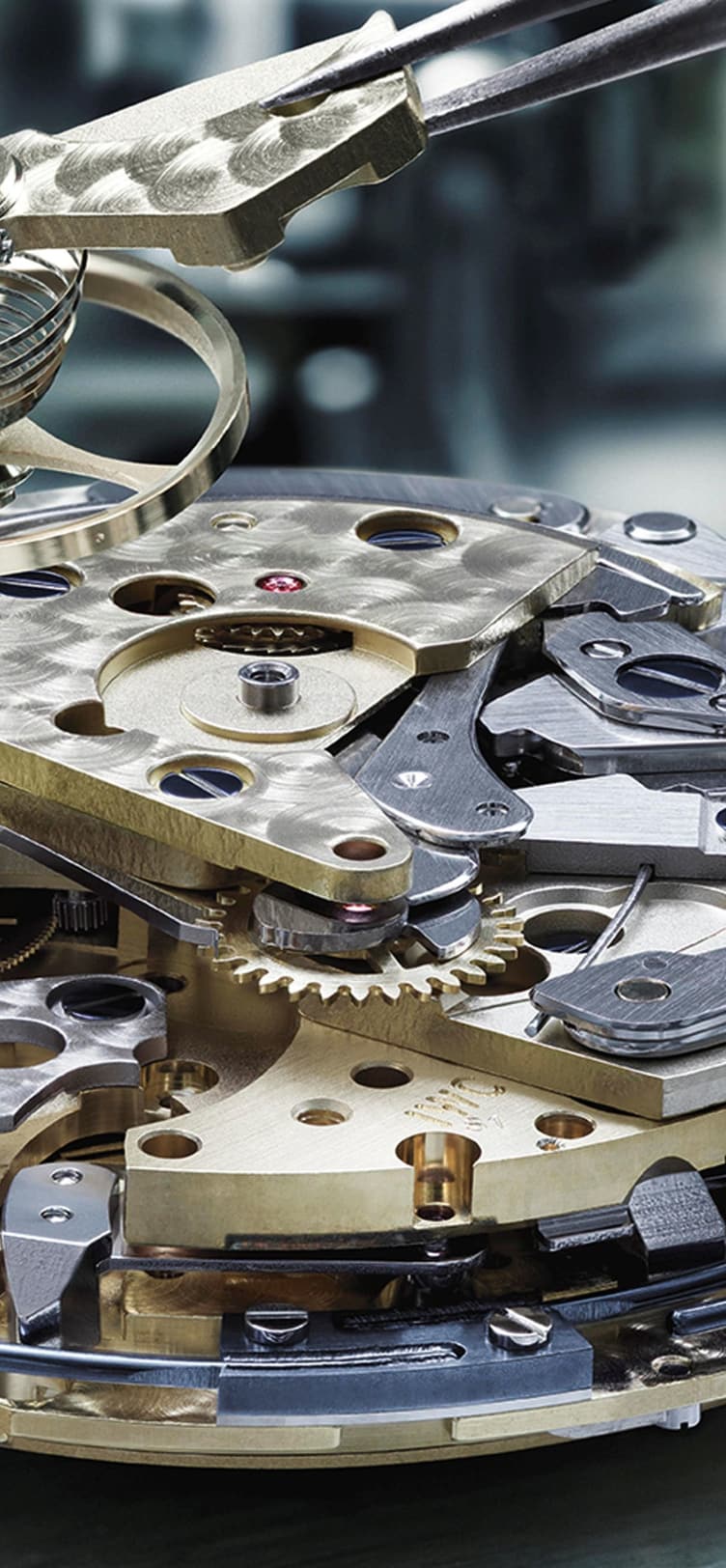 The Watch Mainspring - all wound up | IWC Schaffhausen